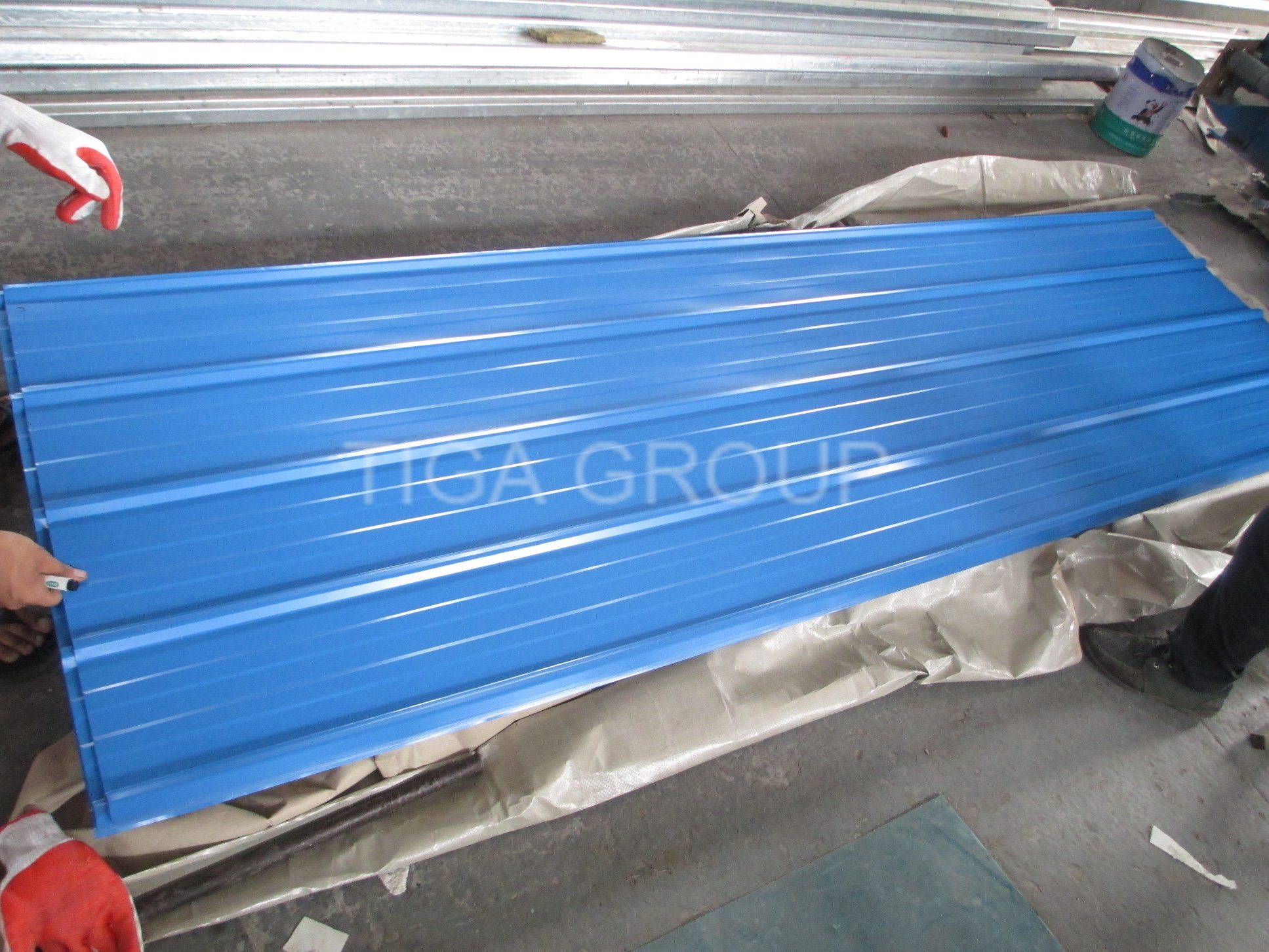 PPGI/Gi Prepainted Color Coated Roof Panel Price for South America