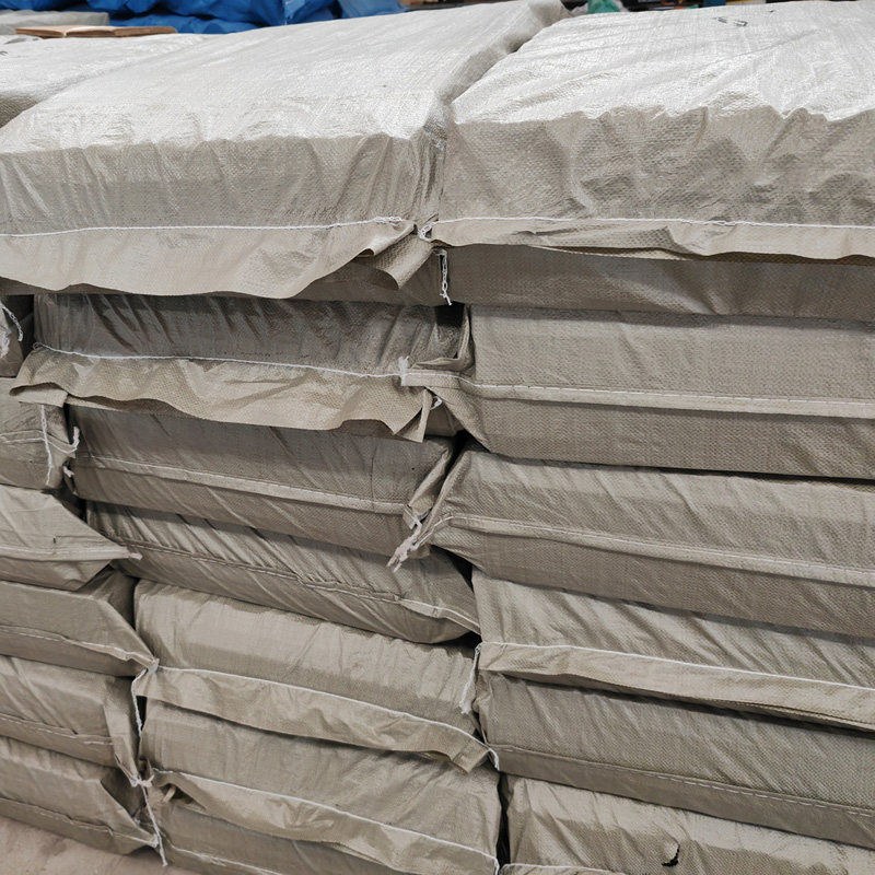 35mm Height Continuous Plastic Spacer Applied in Civil and Construction ...