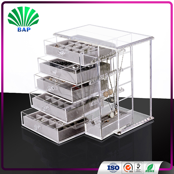 Multilayer Jewelry Display Racks Dressing Room Romantic Jewelry Display ...