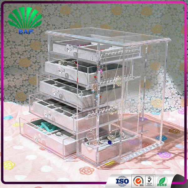 Multilayer Jewelry Display Racks Dressing Room Romantic Jewelry Display ...